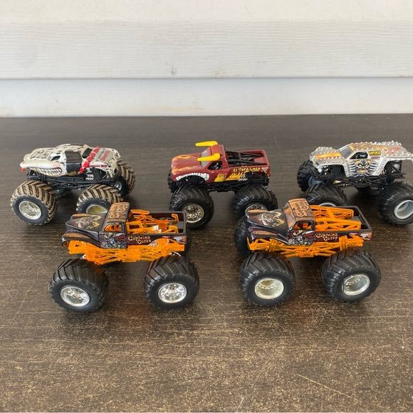 Toys | Hot Wheels Monster Jam Trucks 164 Diecast Lot Of 5 | Poshmark